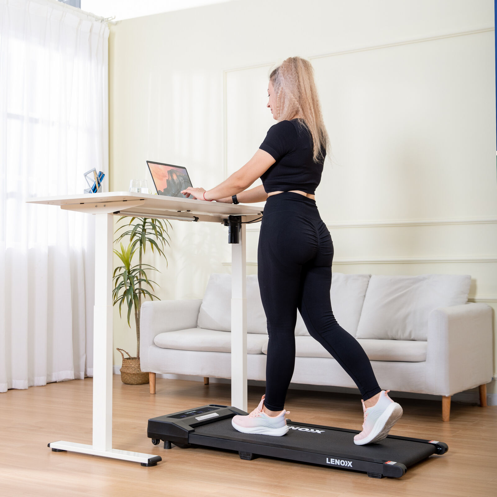 1.5 HP 52cm Electric Walking Pad Treadmill with Remote Control and ...